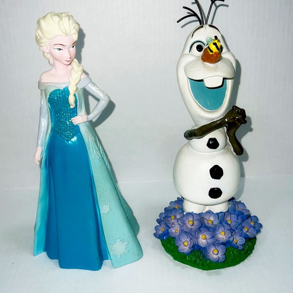Disney | Other | Disney Frozen Lot Elsa Olaf Figurine Statue Indoor ...